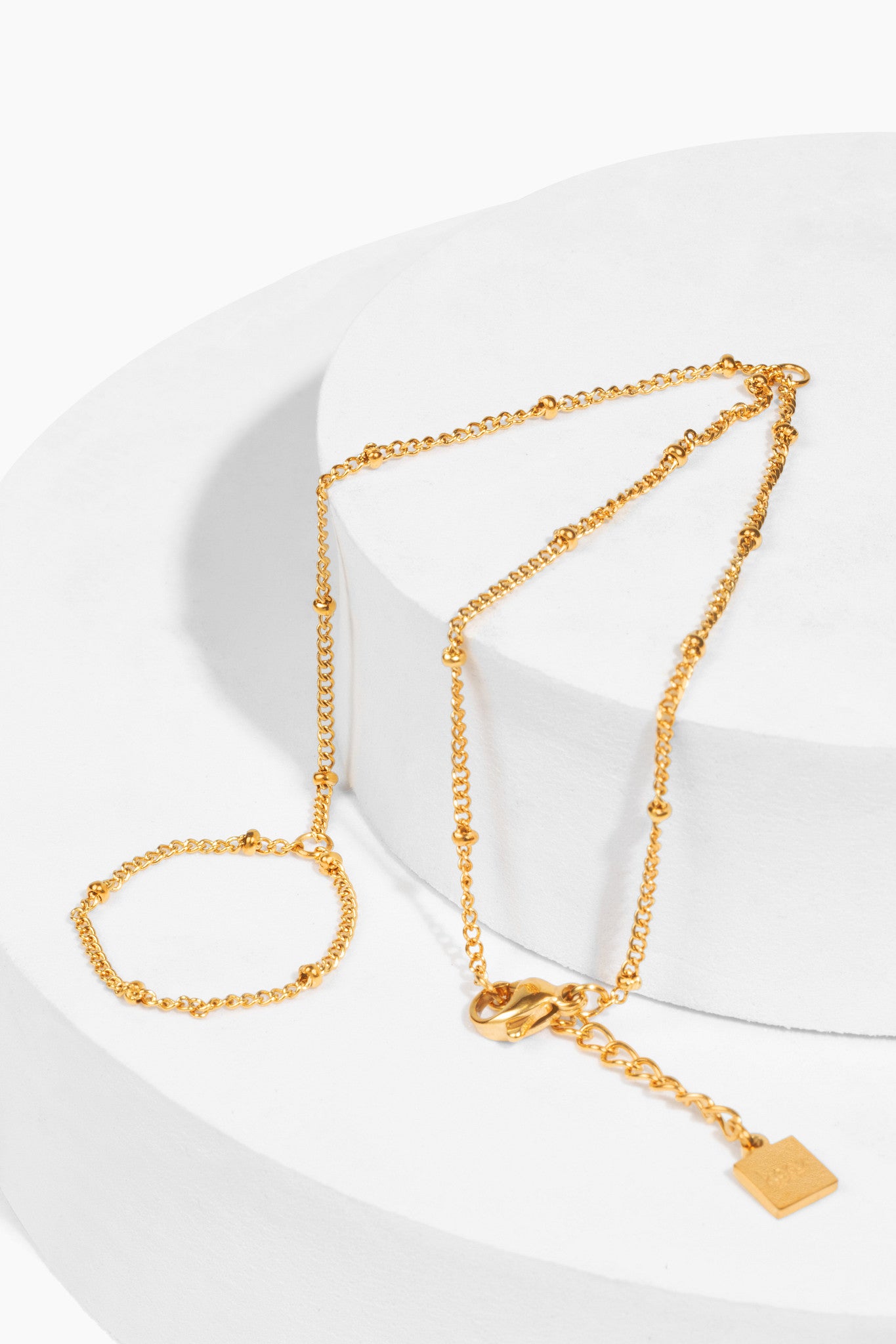 Dotted Hand Chain – Kenz Jewelry